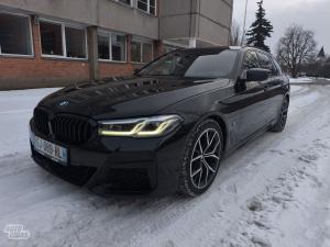 Black BMW 520 2023 in Siauliai, with an engine capacity of 2.00 L and mileage of 180 thousand km for 34999 €, photo 7 on AUTOMOTO.COM.LV