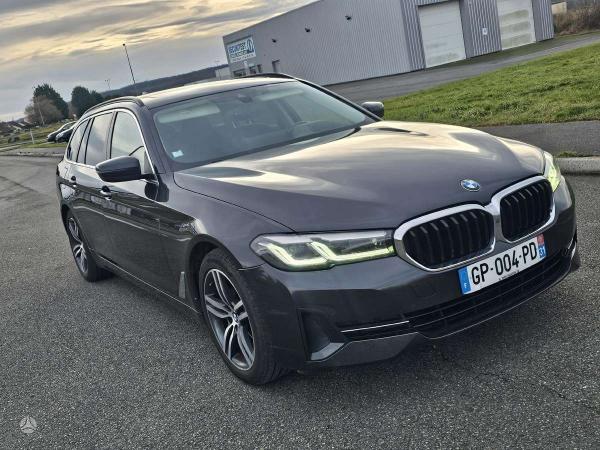 Melns BMW 520 2023 Tauragė, ar dzinēja tilpumu 2.00 L un nobraukumu 249 tūkst. km par 22900 €, foto 4 vietnē AUTOMOTO.COM.LV