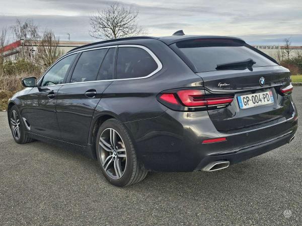 Melns BMW 520 2023 Tauragė, ar dzinēja tilpumu 2.00 L un nobraukumu 249 tūkst. km par 22900 €, foto 7 vietnē AUTOMOTO.COM.LV