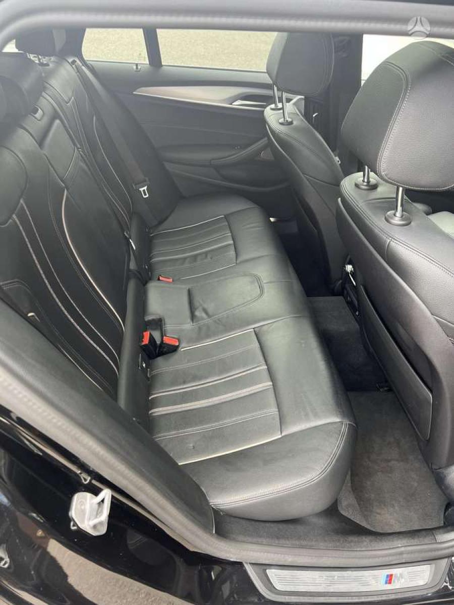 Melns BMW 520 2023 Kauņa, ar dzinēja tilpumu 2.00 L un nobraukumu 84 tūkst. km par 33500 €, foto 19 vietnē AUTOMOTO.COM.LV