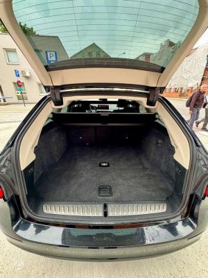 Black BMW 520 2023 in Klaipeda, with an engine capacity of 2.00 L and mileage of 99 thousand km for 28500 €, photo 11 on AUTOMOTO.COM.LV