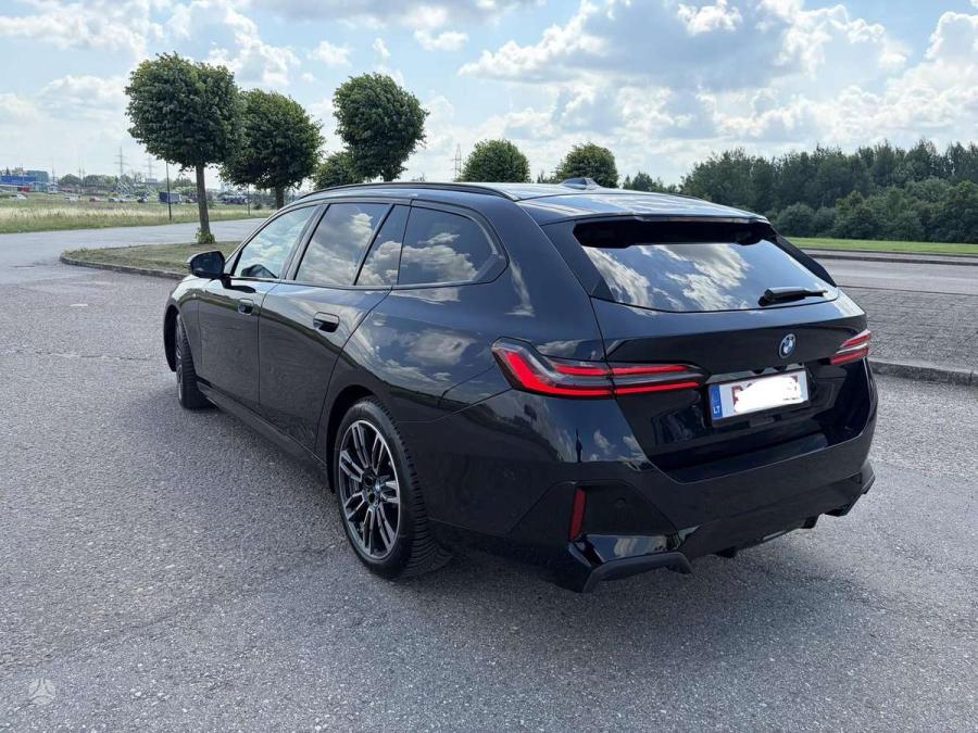 Melns BMW 520 2024 Kauņa, ar dzinēja tilpumu 0.00 L un nobraukumu 21 tūkst. km par 45000 €, foto 11 vietnē AUTOMOTO.COM.LV