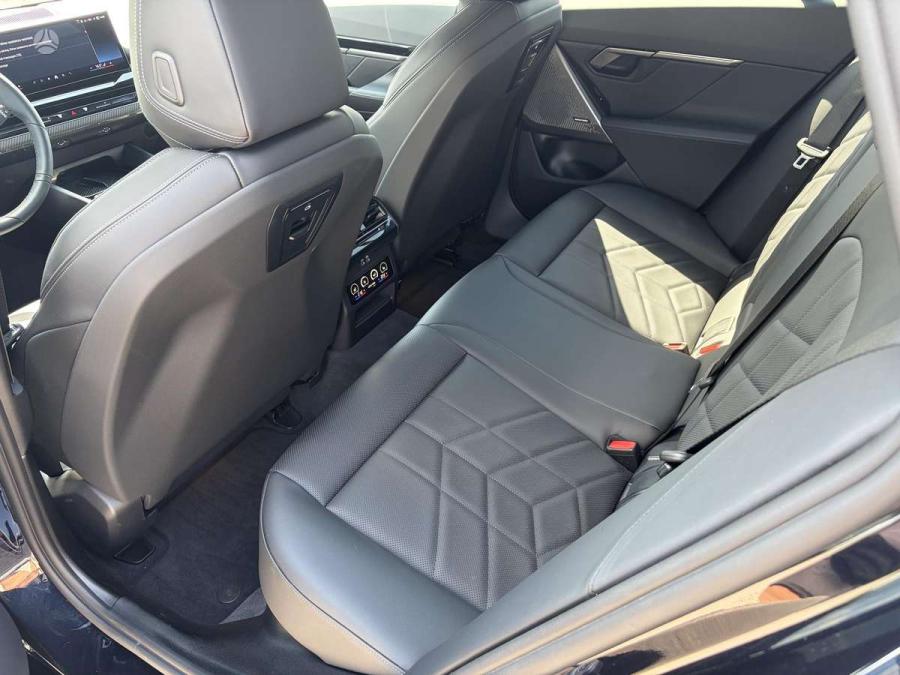 Melns BMW 520 2024 Kauņa, ar dzinēja tilpumu 0.00 L un nobraukumu 21 tūkst. km par 45000 €, foto 14 vietnē AUTOMOTO.COM.LV