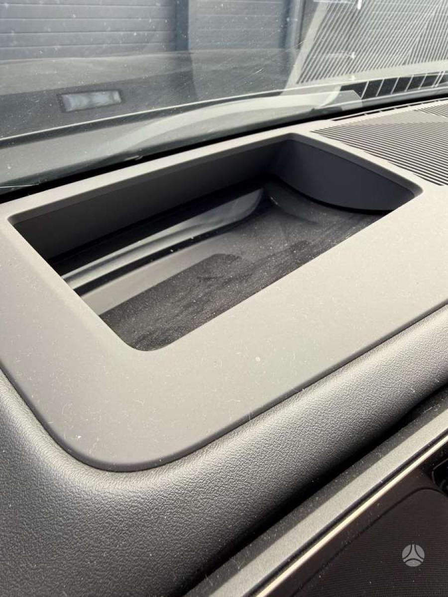 Melns BMW 520 2024 Kauņa, ar dzinēja tilpumu 2.00 L un nobraukumu 85 tūkst. km par 24850 €, foto 15 vietnē AUTOMOTO.COM.LV