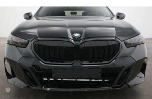 Melns BMW 520 2025 Kauņa, ar dzinēja tilpumu 2.00 L un nobraukumu 4 tūkst. km par 37994 €, foto 7 vietnē AUTOMOTO.COM.LV