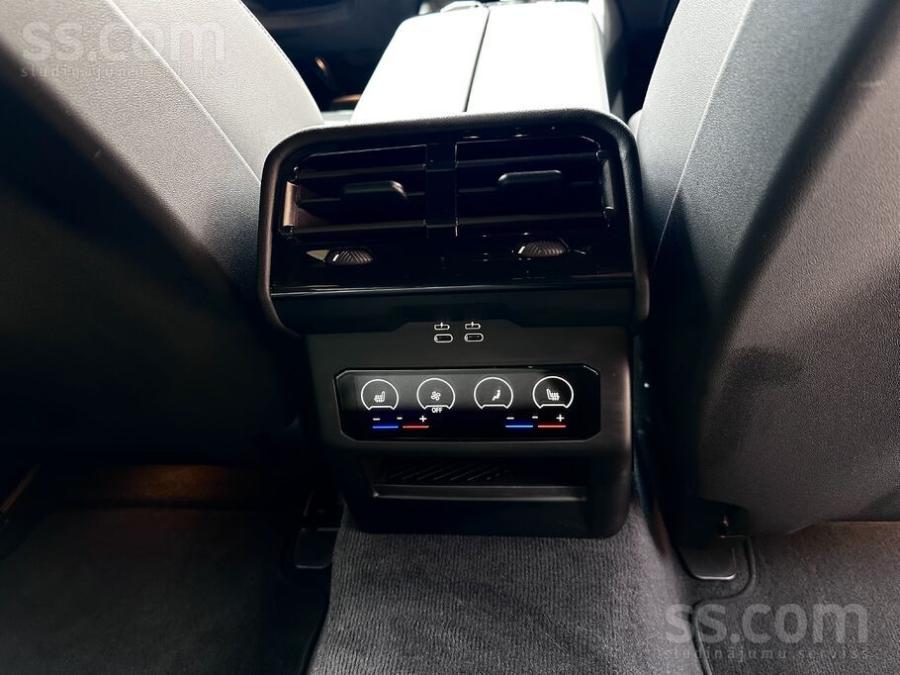 Melns BMW 520 2025 Ventspils, ar dzinēja tilpumu 2.00 L un nobraukumu 43 tūkst. km par 55000 €, foto 12 vietnē AUTOMOTO.COM.LV