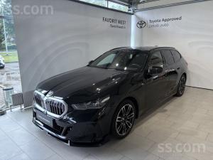 Black BMW 520 2025 in Ventspils, with an engine capacity of 2.00 L and mileage of 50 thousand km for 51990 €, photo  on AUTOMOTO.COM.LV