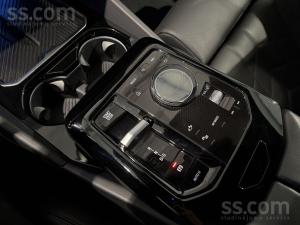 Melns BMW 520 2025 Ventspils, ar dzinēja tilpumu 2.00 L un nobraukumu 50 tūkst. km par 51990 €, foto 17 vietnē AUTOMOTO.COM.LV