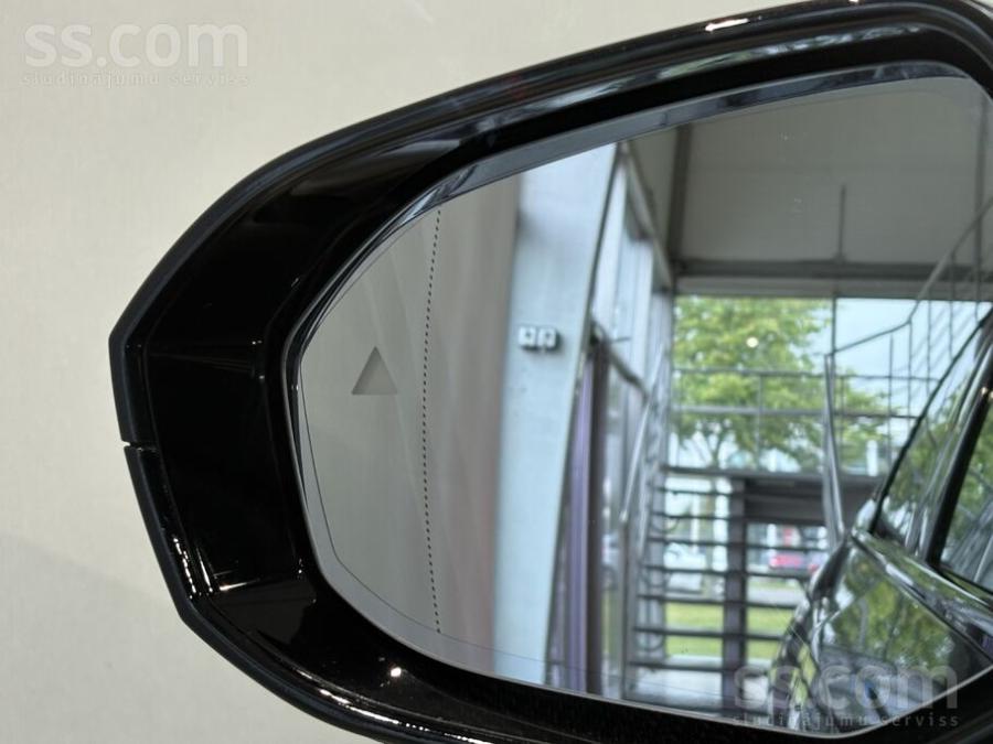Melns BMW 520 2025 Ventspils, ar dzinēja tilpumu 2.00 L un nobraukumu 50 tūkst. km par 51990 €, foto 26 vietnē AUTOMOTO.COM.LV