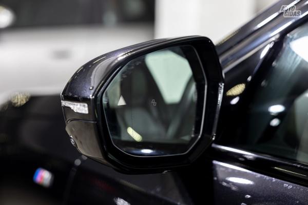 Black BMW 520 2025 in Vilnius, with an engine capacity of 2.00 L and mileage of 64 thousand km for 56771 €, photo 10 on AUTOMOTO.COM.LV