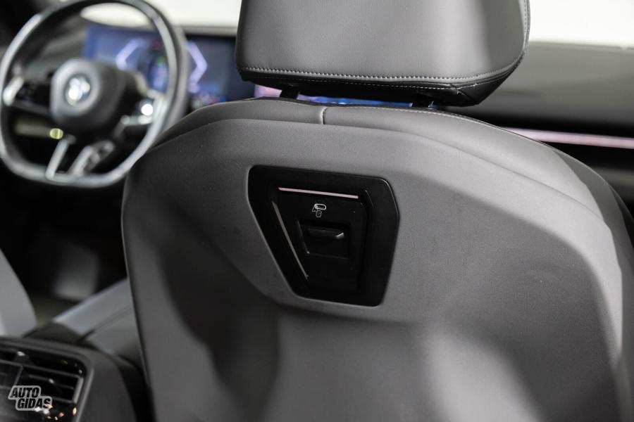 Melns BMW 520 2025 Viļņa, ar dzinēja tilpumu 2.00 L un nobraukumu 64 tūkst. km par 56771 €, foto 23 vietnē AUTOMOTO.COM.LV
