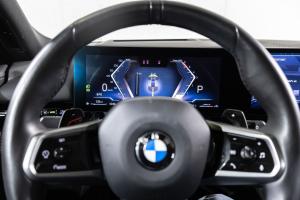 Melns BMW 520 2025 Viļņa, ar dzinēja tilpumu 2.00 L un nobraukumu 64 tūkst. km par 56771 €, foto 29 vietnē AUTOMOTO.COM.LV