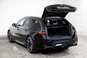 Melns BMW 520 2025 Viļņa, ar dzinēja tilpumu 2.00 L un nobraukumu 64 tūkst. km par 56771 €, foto 37 vietnē AUTOMOTO.COM.LV