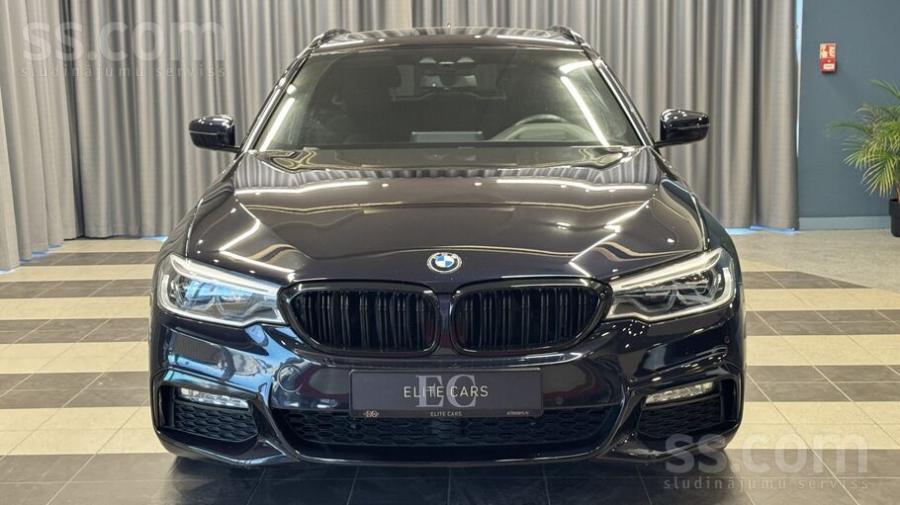 Blue BMW 520 2017 in Riga, with an engine capacity of 2.00 L and mileage of 163 thousand km for 18490 €, photo 3 on AUTOMOTO.COM.LV