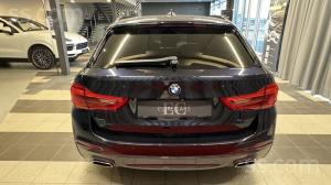 Blue BMW 520 2017 in Riga, with an engine capacity of 2.00 L and mileage of 163 thousand km for 18490 €, photo 7 on AUTOMOTO.COM.LV
