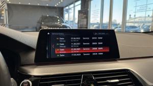 Blue BMW 520 2017 in Riga, with an engine capacity of 2.00 L and mileage of 163 thousand km for 18490 €, photo 29 on AUTOMOTO.COM.LV