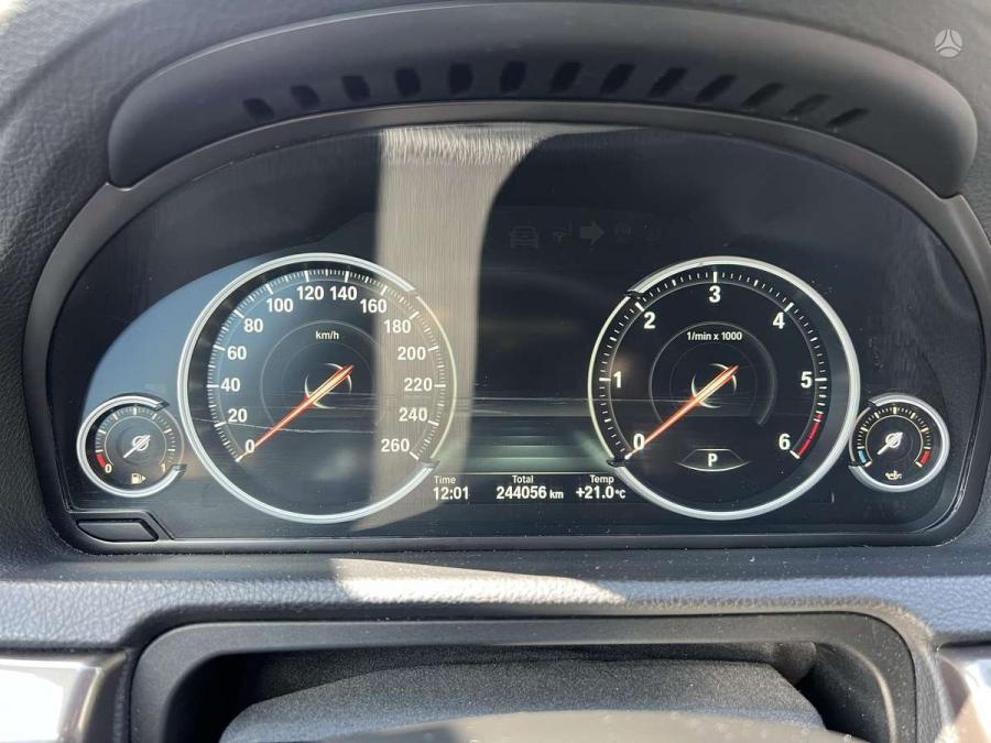 Zils BMW 520 2014 Kauņa, ar dzinēja tilpumu 2.00 L un nobraukumu 244 tūkst. km par 15300 €, foto 17 vietnē AUTOMOTO.COM.LV