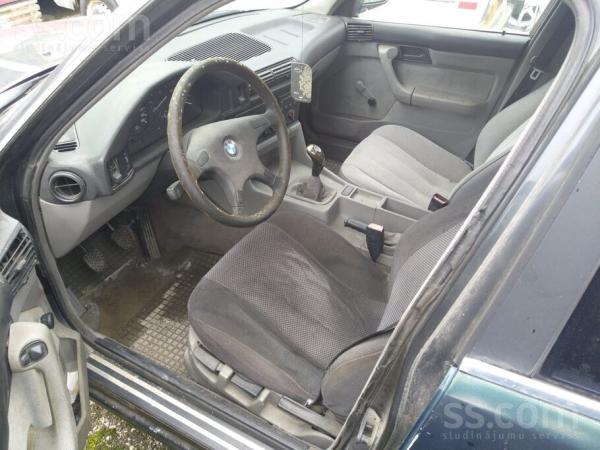 БМВ 520 1989 в Лиепая на AUTOMOTO.COM.LV Синий БМВ 520 1989 в Лиепая, объемом двигателя 2.00 л и пробегом 0 тыс. км за 1500 €, фото 5 на AUTOMOTO.COM.LV
