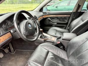 Zils BMW 520 2001 Rīga, ar dzinēja tilpumu 2.00 L un nobraukumu 286 tūkst. km par 2900 €, foto 9 vietnē AUTOMOTO.COM.LV