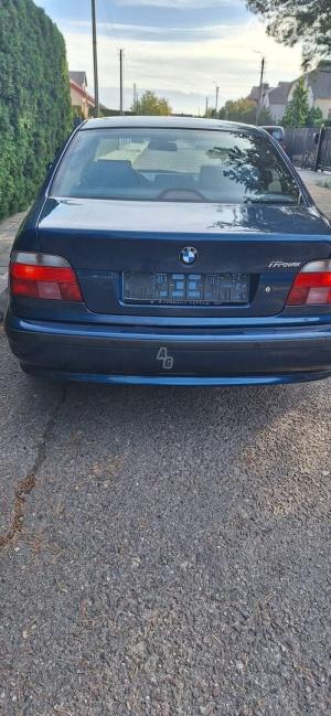 Blue BMW 520 2001 in Marijampole, with an engine capacity of 2.00 L and mileage of 276 thousand km for 1950 €, photo 10 on AUTOMOTO.COM.LV