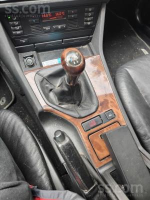 Zils BMW 520 2001 Rīga, ar dzinēja tilpumu 2.00 L un nobraukumu 286 tūkst. km par 1200 €, foto 11 vietnē AUTOMOTO.COM.LV