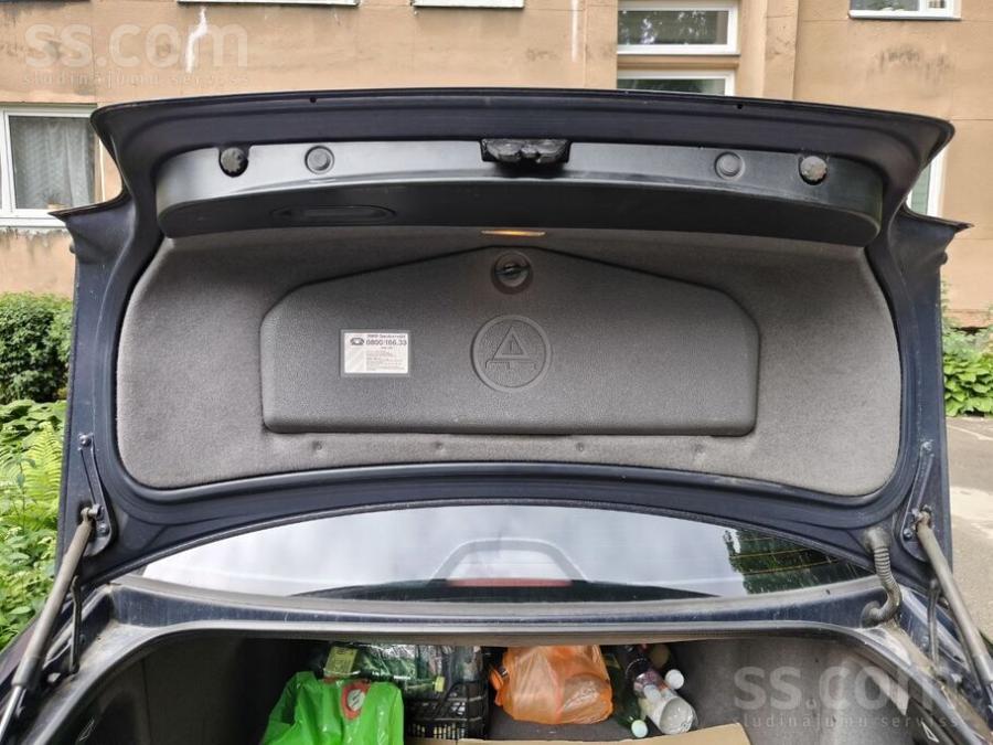 Zils BMW 520 2001 Rīga, ar dzinēja tilpumu 2.00 L un nobraukumu 286 tūkst. km par 1200 €, foto 13 vietnē AUTOMOTO.COM.LV