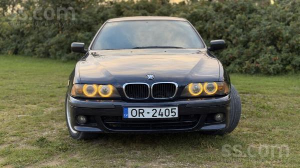 Синий БМВ 520 2001 в Бауска, объемом двигателя 2.20 л и пробегом 304 тыс. км за 3799 €, фото 4 на AUTOMOTO.COM.LV