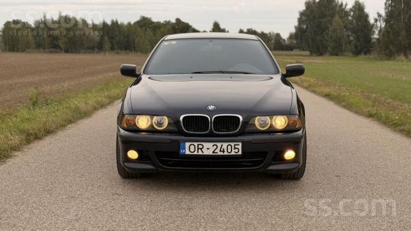 Zils BMW 520 2001 Bauska, ar dzinēja tilpumu 2.20 L un nobraukumu 304 tūkst. km par 3300 €, foto 3 vietnē AUTOMOTO.COM.LV
