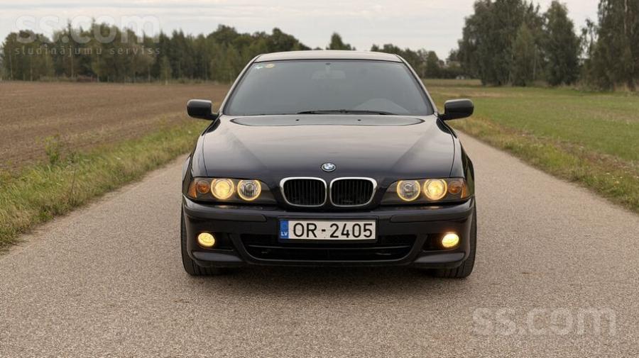 Zils BMW 520 2001 Bauska, ar dzinēja tilpumu 2.20 L un nobraukumu 304 tūkst. km par 3300 €, foto 3 vietnē AUTOMOTO.COM.LV