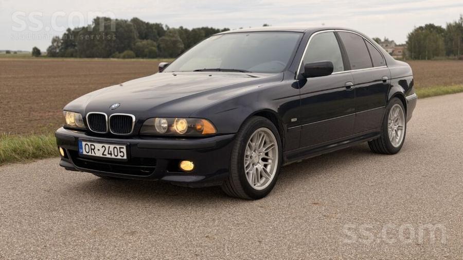 Zils BMW 520 2001 Bauska, ar dzinēja tilpumu 2.20 L un nobraukumu 304 tūkst. km par 3300 €, foto 4 vietnē AUTOMOTO.COM.LV