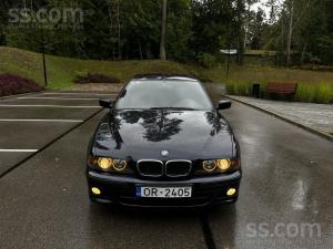 Синий БМВ 520 2001 в Огре, объемом двигателя 2.20 л и пробегом 305 тыс. км за 3250 €, фото  на AUTOMOTO.COM.LV