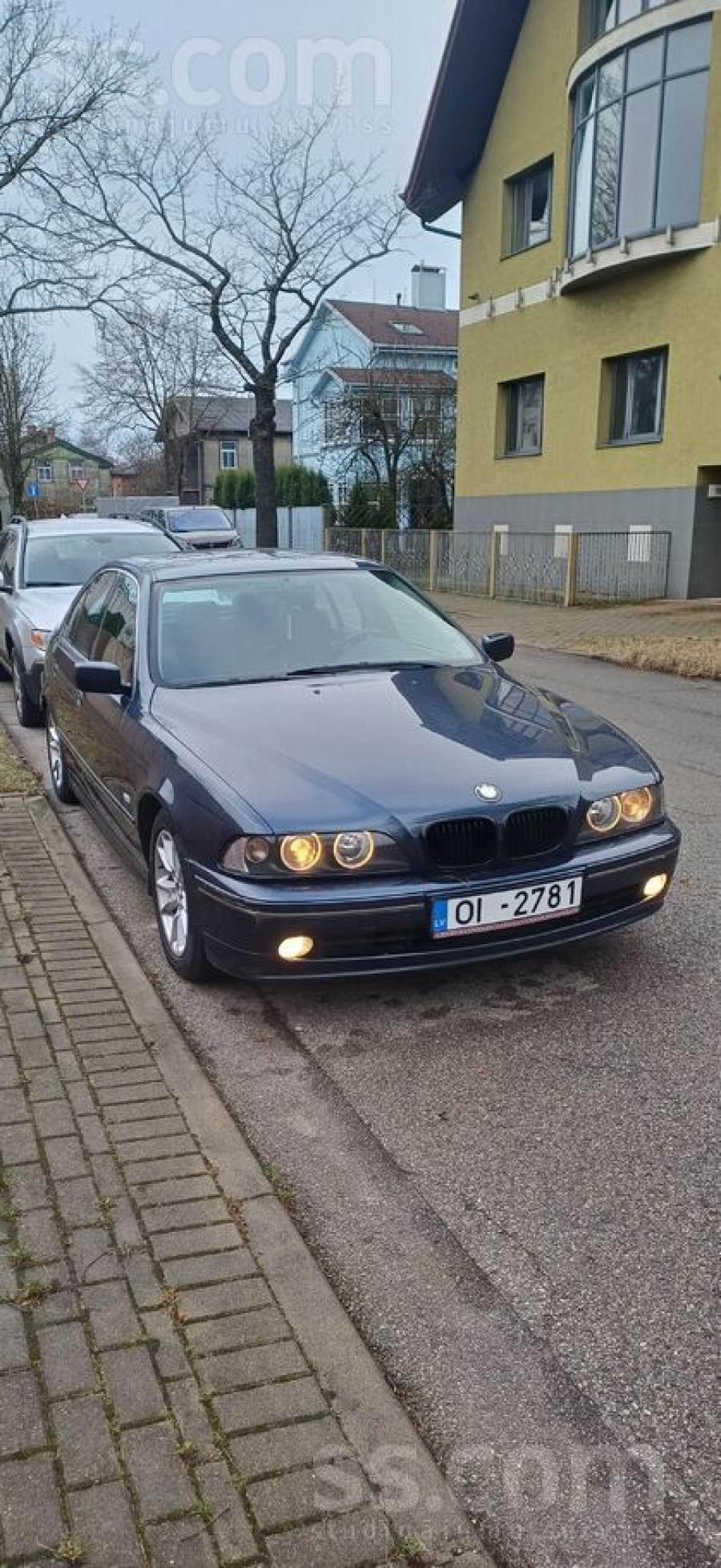 Blue BMW 520 2002 in Liepaja, with an engine capacity of 2.00 L and mileage of 200 thousand km for 4600 €, photo 1 on AUTOMOTO.COM.LV