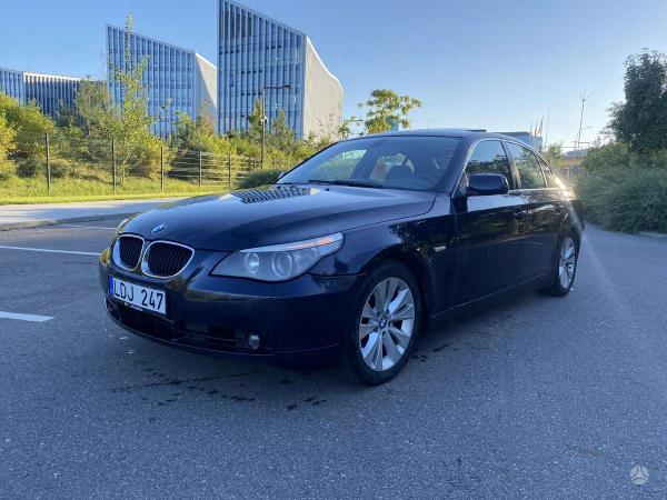 Zils BMW 520 2004 Viļņa, ar dzinēja tilpumu 2.17 L un nobraukumu 264 tūkst. km par 1870 €, foto 2 vietnē AUTOMOTO.COM.LV