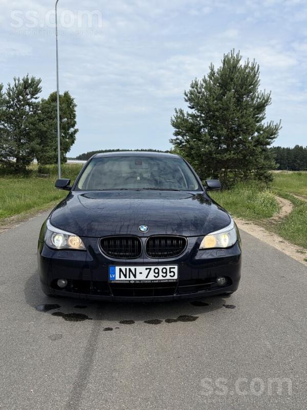 Синий БМВ 520 2004 в Рига, объемом двигателя 2.00 л и пробегом 386 тыс. км за 2850 €, фото 2 на AUTOMOTO.COM.LV