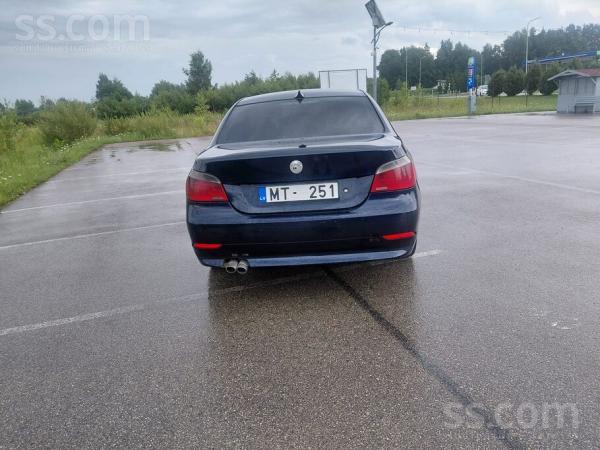 Blue BMW 520 2004 in Riga, with an engine capacity of 2.20 L and mileage of 0 thousand km for 2300 €, photo 4 on AUTOMOTO.COM.LV