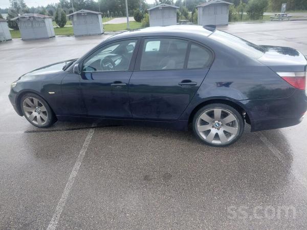 Blue BMW 520 2004 in Riga, with an engine capacity of 2.20 L and mileage of 0 thousand km for 2300 €, photo 5 on AUTOMOTO.COM.LV