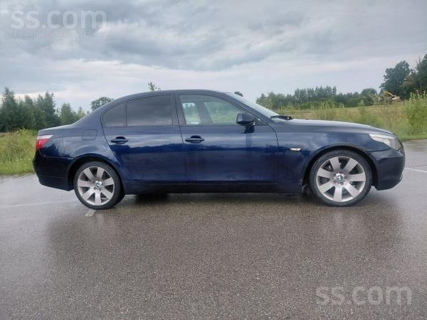 Blue BMW 520 2004 in Riga, with an engine capacity of 2.20 L and mileage of 0 thousand km for 2300 €, photo 6 on AUTOMOTO.COM.LV