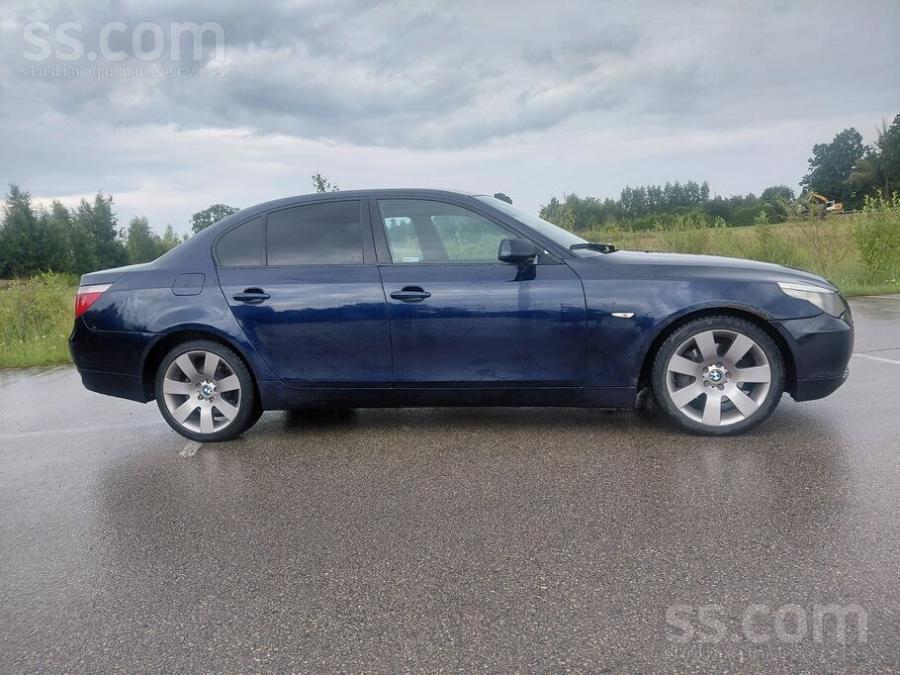 Blue BMW 520 2004 in Riga, with an engine capacity of 2.20 L and mileage of 0 thousand km for 2300 €, photo 7 on AUTOMOTO.COM.LV