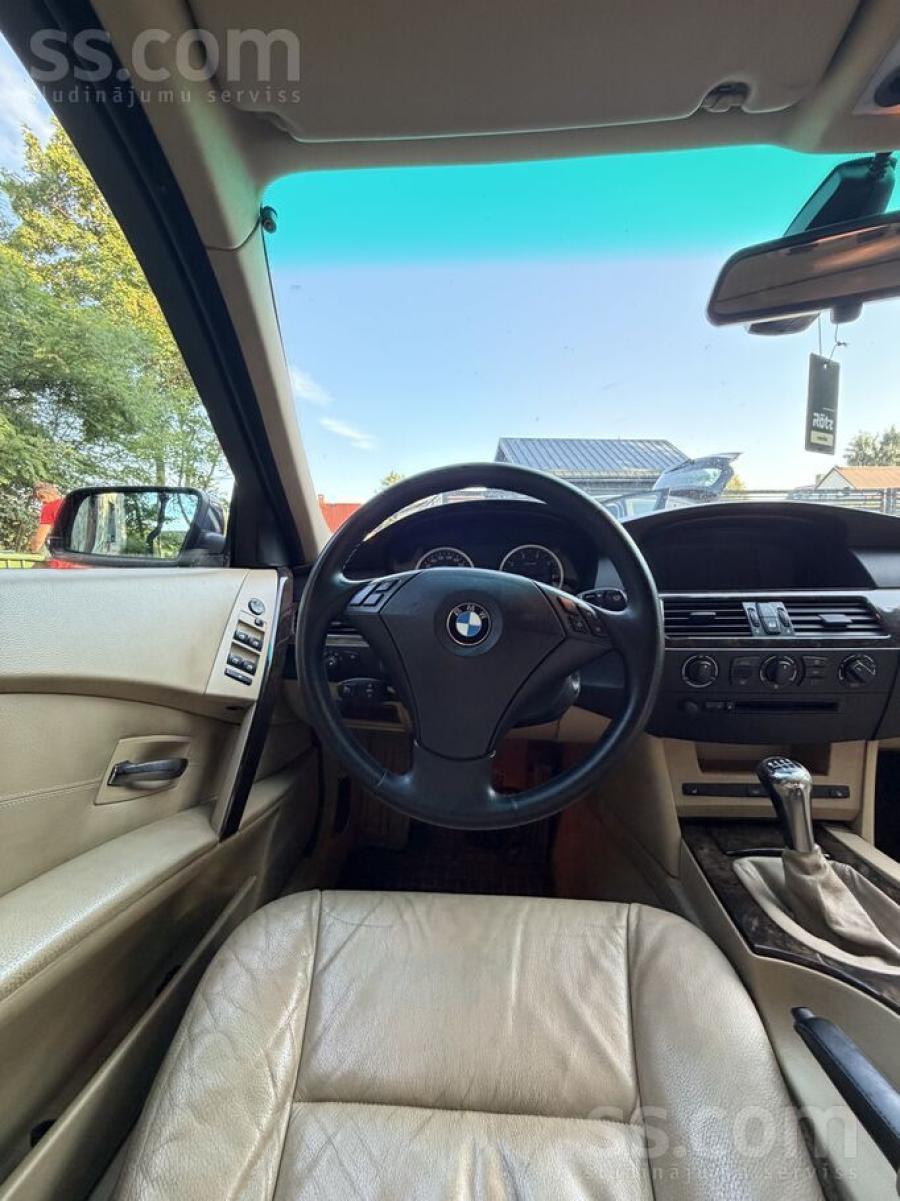 Zils BMW 520 2004 Rīga, ar dzinēja tilpumu 2.20 L un nobraukumu 386 tūkst. km par 2600 €, foto 9 vietnē AUTOMOTO.COM.LV