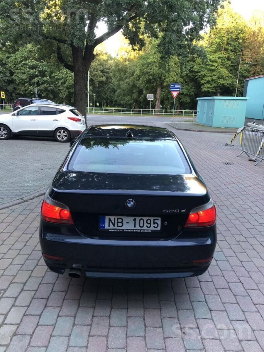 Blue BMW 520 2006 in Liepaja, with an engine capacity of 2.00 L and mileage of 373 thousand km for 3500 €, photo 7 on AUTOMOTO.COM.LV