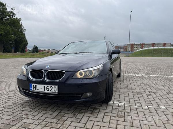 Zils BMW 520 2007 Valmiera, ar dzinēja tilpumu 2.00 L un nobraukumu 325 tūkst. km par 3950 €, foto 1 vietnē AUTOMOTO.COM.LV
