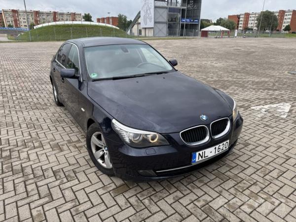 Zils BMW 520 2007 Valmiera, ar dzinēja tilpumu 2.00 L un nobraukumu 325 tūkst. km par 3950 €, foto 3 vietnē AUTOMOTO.COM.LV