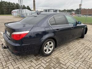 Zils BMW 520 2007 Valmiera, ar dzinēja tilpumu 2.00 L un nobraukumu 325 tūkst. km par 3950 €, foto 5 vietnē AUTOMOTO.COM.LV