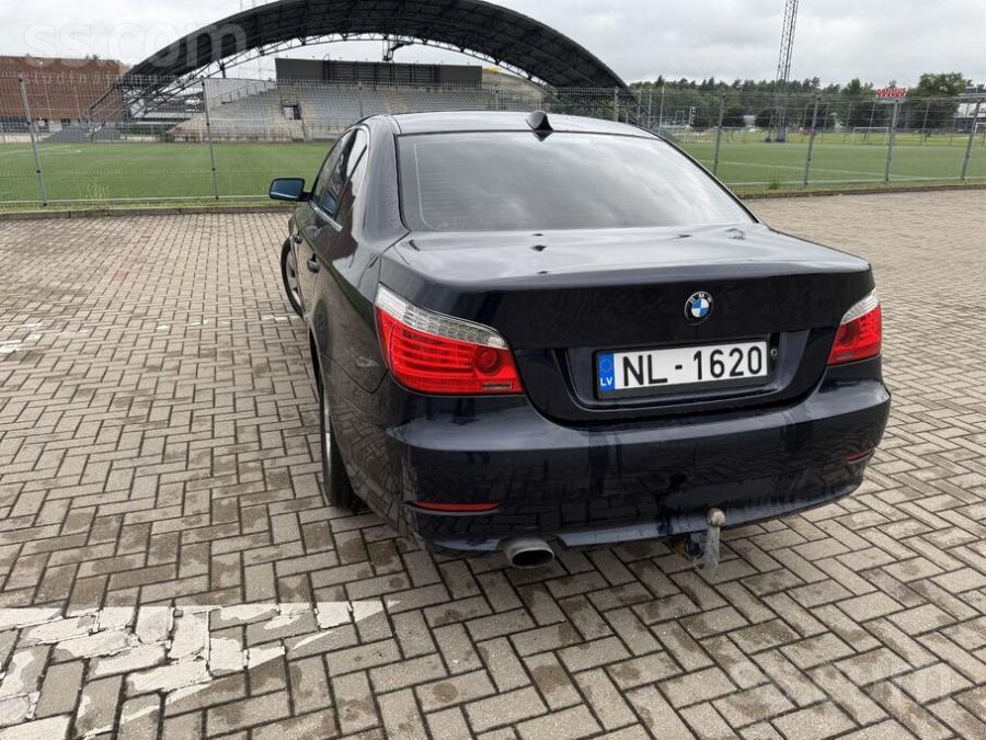Zils BMW 520 2007 Valmiera, ar dzinēja tilpumu 2.00 L un nobraukumu 325 tūkst. km par 3950 €, foto 6 vietnē AUTOMOTO.COM.LV