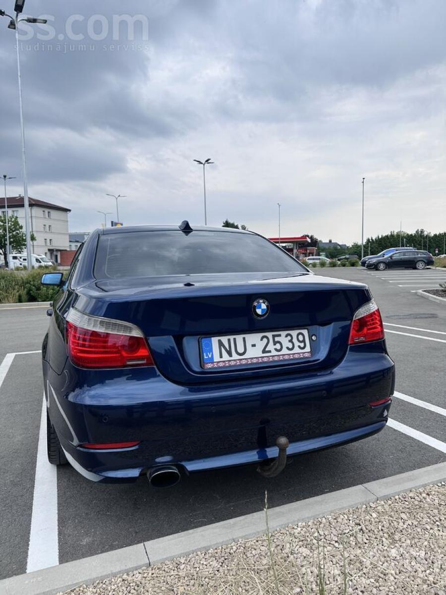 Blue BMW 520 2008 in Bauska, with an engine capacity of 2.00 L and mileage of 348 thousand km for 4500 €, photo 4 on AUTOMOTO.COM.LV