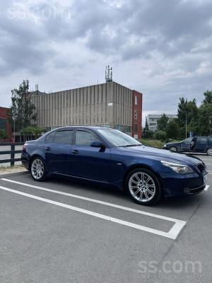 Blue BMW 520 2008 in Bauska, with an engine capacity of 2.00 L and mileage of 348 thousand km for 4500 €, photo 6 on AUTOMOTO.COM.LV
