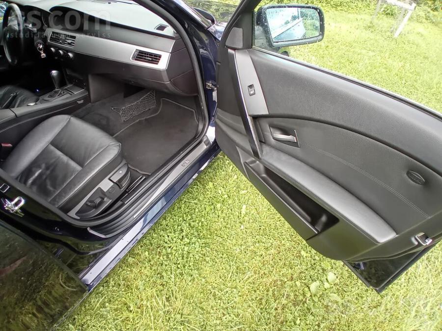 Zils BMW 520 2008 Rīga, ar dzinēja tilpumu 2.00 L un nobraukumu 360 tūkst. km par 3131 €, foto 18 vietnē AUTOMOTO.COM.LV