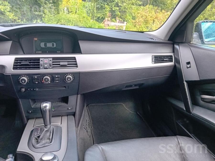 Zils BMW 520 2008 Rīga, ar dzinēja tilpumu 2.00 L un nobraukumu 360 tūkst. km par 3131 €, foto 22 vietnē AUTOMOTO.COM.LV