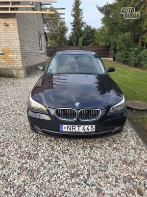 Blue BMW 520 2008 in Vilkaviskis, with an engine capacity of 2.00 L and mileage of 270 thousand km for 3000 €, photo  on AUTOMOTO.COM.LV