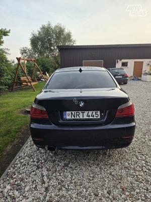 Blue BMW 520 2008 in Vilkaviskis, with an engine capacity of 2.00 L and mileage of 270 thousand km for 3000 €, photo 10 on AUTOMOTO.COM.LV